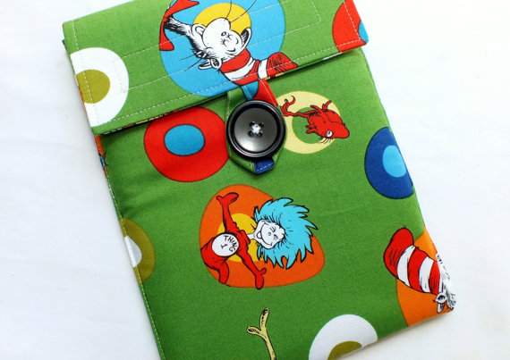 Dr Seuss’ The Cat in the Hat iPad Sleeve – Ebook Friendly