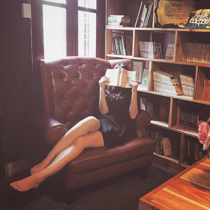 Ongoing – girl behind the book – Ebook Friendly