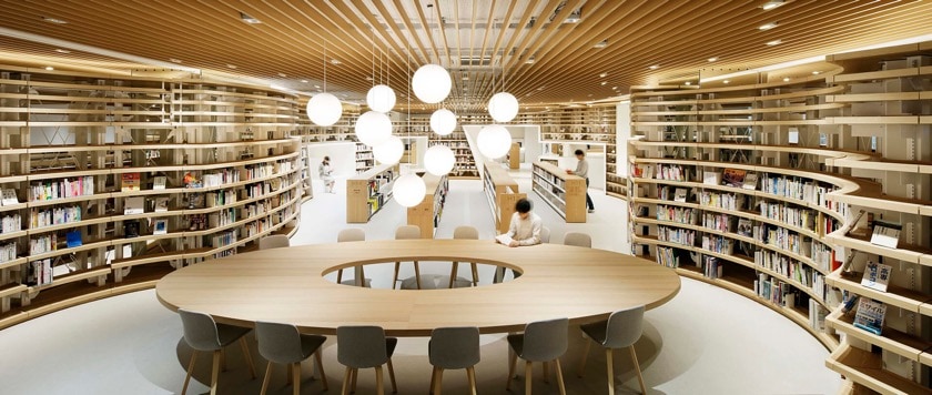 Reading room in Kikuchi City Central Library – Ebook Friendly