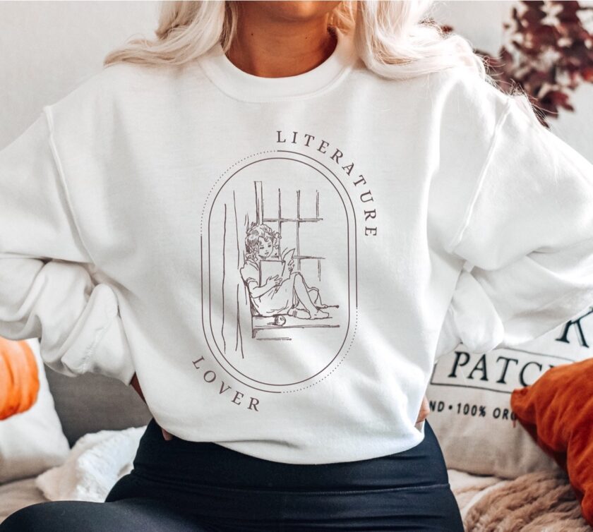 50 neat literary clothes and other fashion items